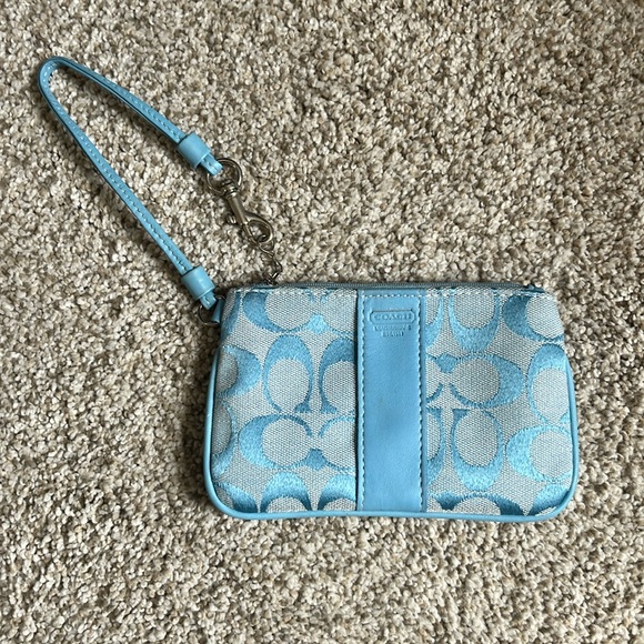 Coach | Bags | Coach Signature Light Blue Designer Wristlet Pouch ...